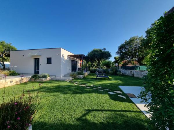 4r House With Jacuzzi Rovinj - Rovinj
