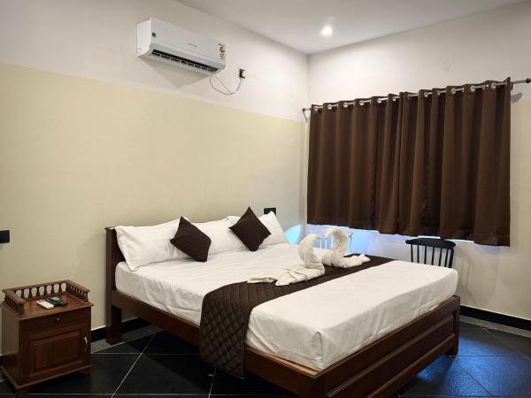 Divine Beach Inn - The Sea Shore Hotel - Puducherry