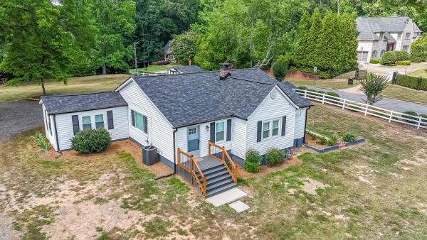 Kennesaw Cottage - Quiet Retreat - Jones Lake, Dallas