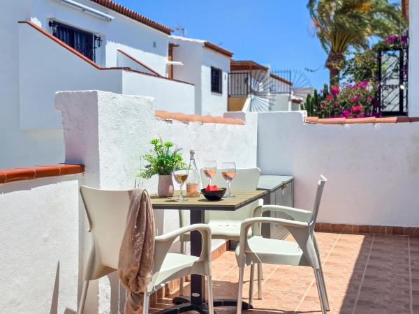 Comfortable Apartment With Pools - San Miguel de Abona