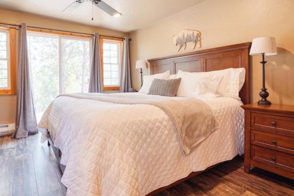 Ponderosa Cabin At Highland Meadows - Hot Springs, SD