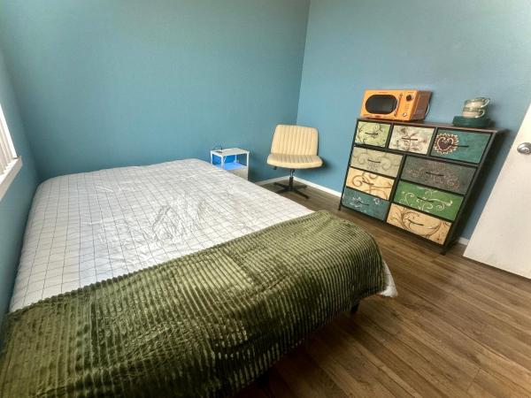 Beach Condo Room, Bath, Garage - Arroyo Grande, CA