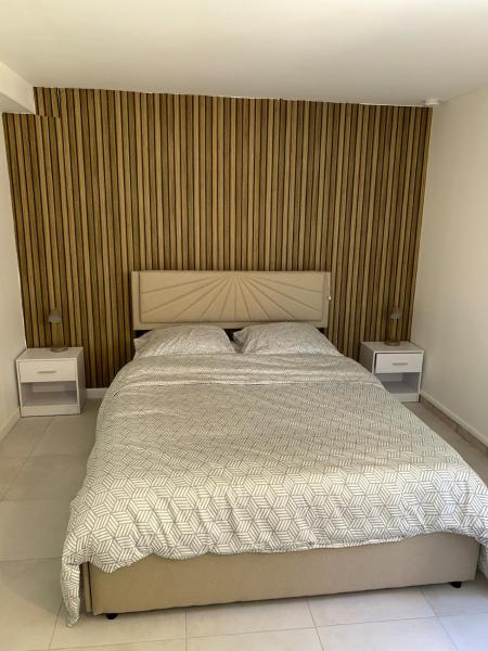 Two-room Apartment - L'Isle-Adam