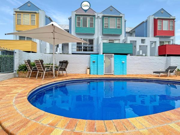 3-bed With Alfresco Dining & Pool In Batemans Bay - Batemans Bay