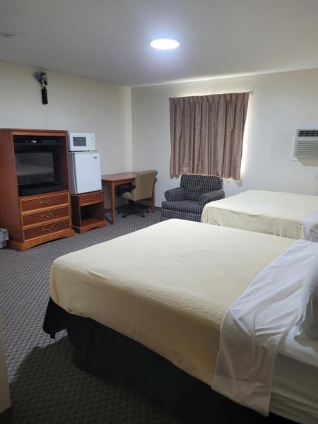 Lake Stop Resort - Wyoming