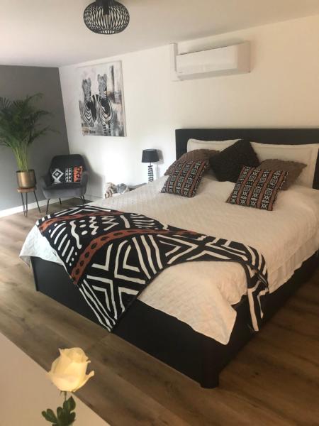 Mawosy Lodge - Apeldoorn