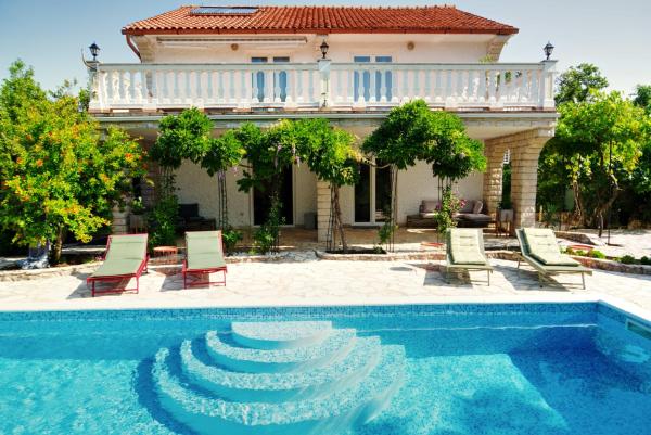 Villa Vika Apartments - Njivice, Omišalj