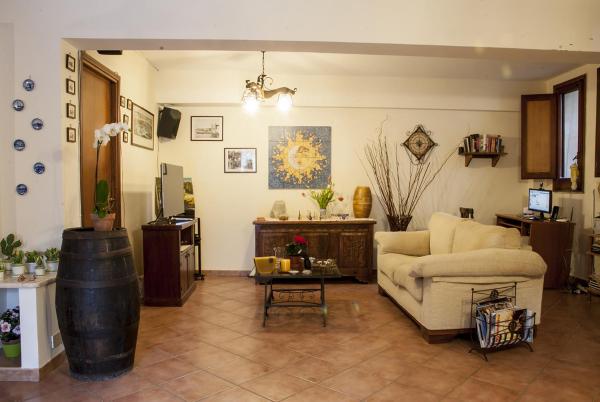 Bed And Breakfast Maria - Scopello