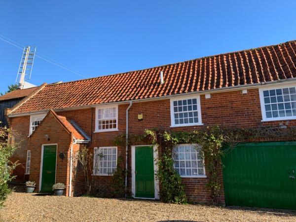 The Coach House, Framsden - Kenton - London
