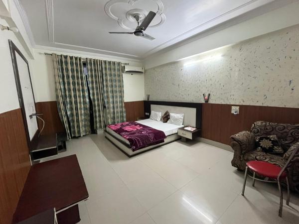 Hotel Krishna International Isckon Temple - Vrindavan