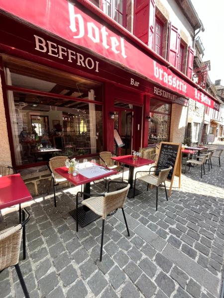 Hôtel Restaurant Le Beffroi - Salers