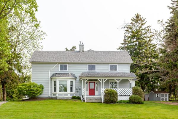 Westlake Cottages - Highway House - Sand Banks, ON