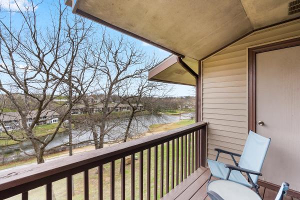 Great Day - Picture-perfect Condo In Pointe Royale - Missouri