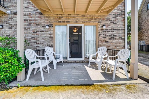 Surfside - Excellent Location - Just Minutes From Beach & Lots Of Fun - Surfside Beach, SC