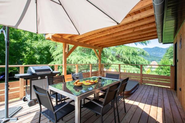 Chalet 'La Forêt Enchantée', Nature, Calme Et Jacuzzi Au Coeur De La Vallée - Lac du Lachtelweiher