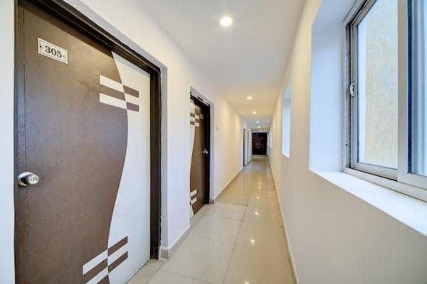 Hotel Hill Five - Hyderabad