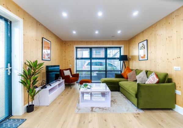 Green Mews 1 With Free Parking - By My Getaways - Brighton and Hove