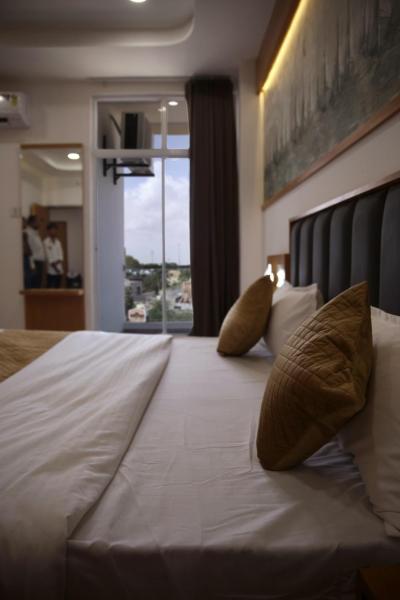 Hotel The Grand Shiva - Dwarka