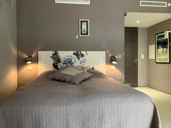 L' Oustau Blanc B&b - Camargue
