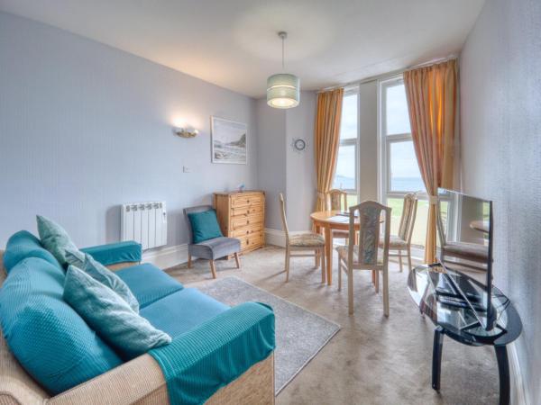 Apartment 2 - 1 Bedroom Sea Front-sea Views-free Parking - Totnes