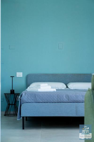 Villa Mediterranea Apartments - Seaview, Pool & Garden - Bari