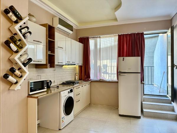 Cozy Apartment In Vera - Georgia