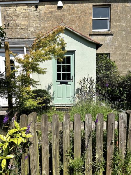 Mi Casa, Su Casa For The Summer! - Bath