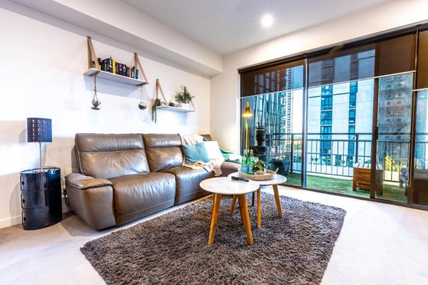 Clarendon Convenient Exhibition Centre 2b2b Cp - St Kilda