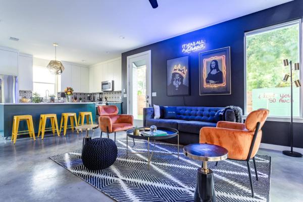 Electric Disco Den - 6 Min Walk To Rainey St - Austin, TX