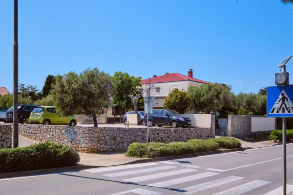 Apartments With Parking Spaces Losinj, Losinj - 24690 - Mali Lošinj