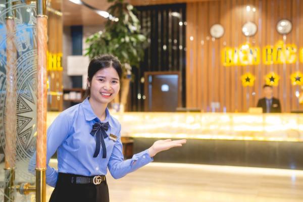 Bien Bac Hotel - Móng Cái