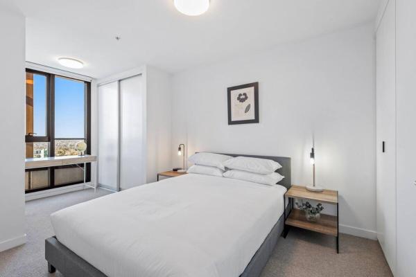 1 Bedroom Apartment In Ivanhoe - Box Hill