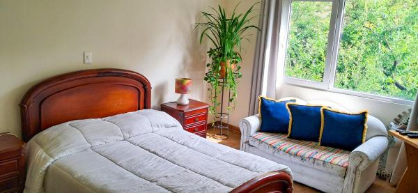 Habitación Privada En Apartamento, Conquistadores - Copacabana