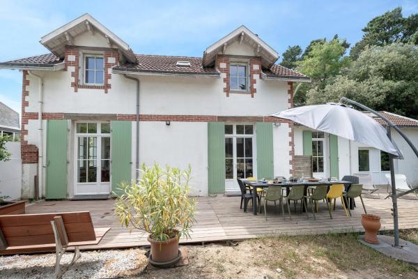 Maison Familiale, 200m Mer 10 Adultes 2 Enfants - Saint-Michel-Chef-Chef