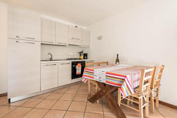 Borgo Top Floor Apartment Con Parcheggio - Malcesine