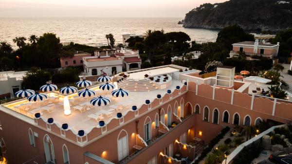 Corallo Blu Hotel De Charme - Sea & Spa Access - Forio