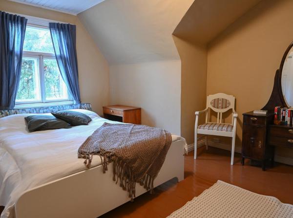 Viihtyisä Yläkerran Huoneisto - Kouvola