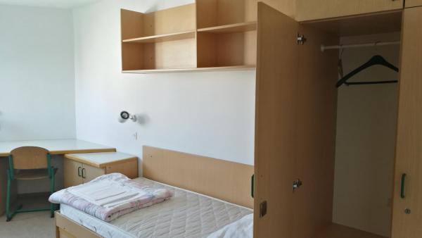 Hostel Rožna Dolina - Ljubljana