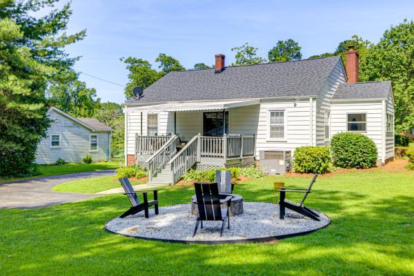 1 Mi To Downtown Greer Family Home With Gazebo! - Greer, SC