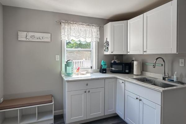 Garage Suite - Oak Bluffs, MA
