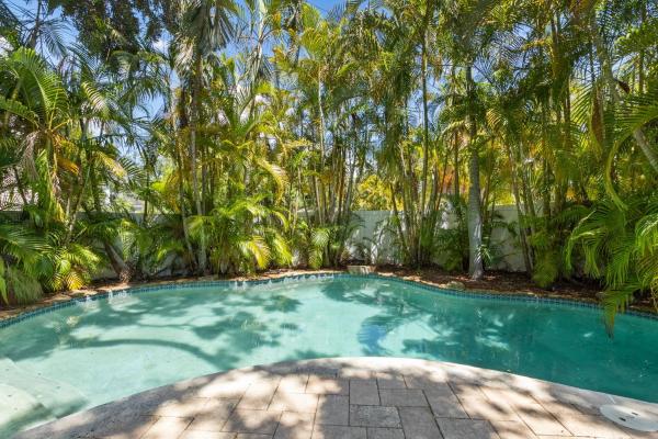 New Sunset Serenity - South Tampa Home With Pool - Tampa, FL