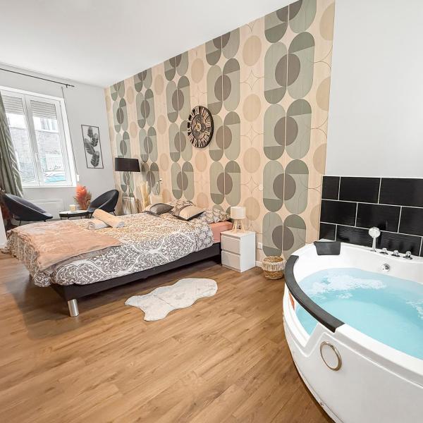 Jacuzzi Privé, Terrasse, Roubaix - Villeneuve-d'Ascq