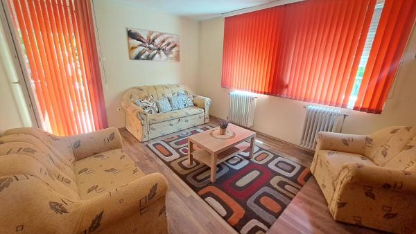 City Centre Apartment Walnuts - Siófok