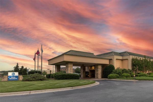 Best Western Hickory - Hickory, NC