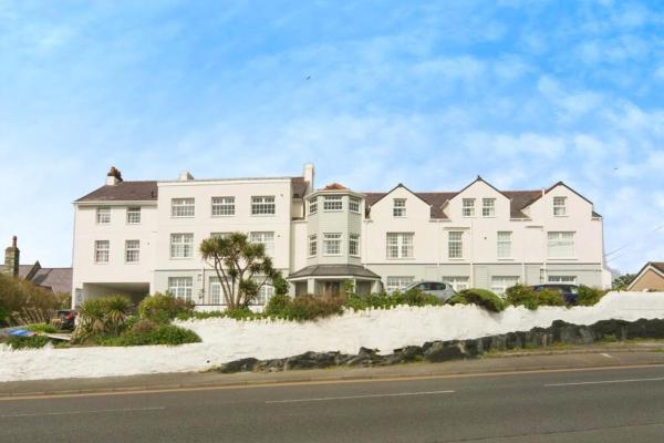 The Penthouse At Beach Court - Trearddur Bay