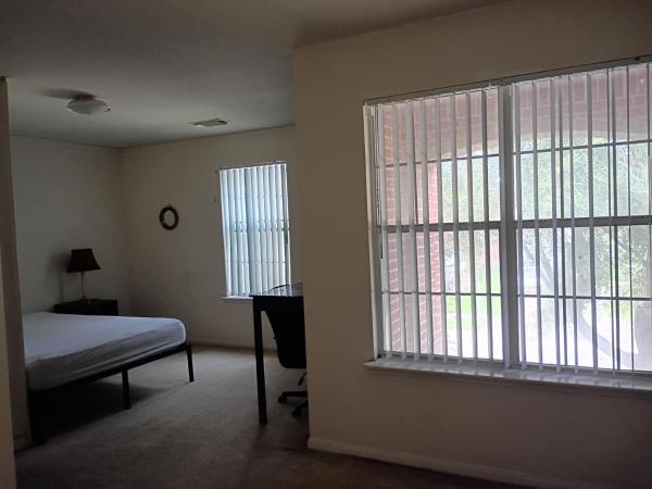 Quiet Rooms Accessible To Houston - 休斯敦