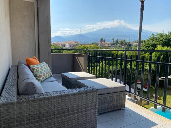 Mmbook Casa Gebel Etna View - Milo