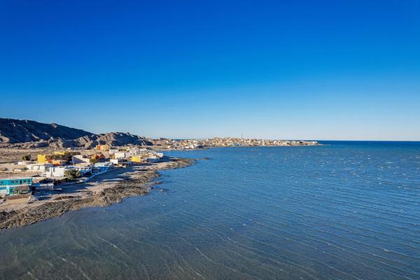 3 Story Home 3br 2ba With Rooftop View And Heated Pool - Baja California