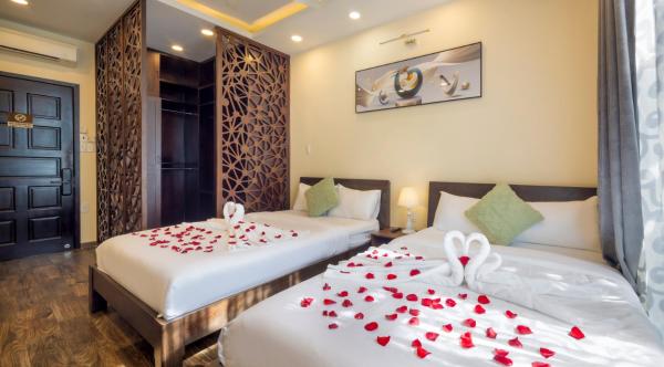 Diamond Crown 2 Hotel - Phú Nhuận