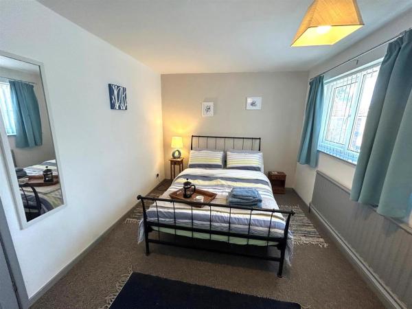 Delightful House With Big Ambitions - United Kingdom